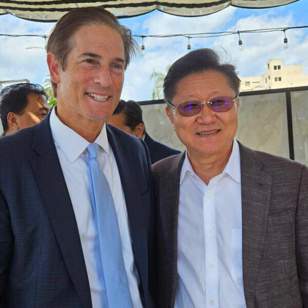 Home - Nathan Hochman